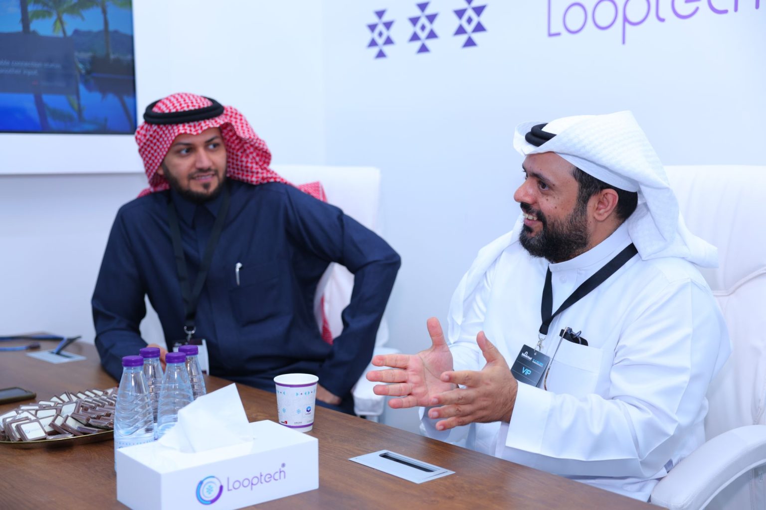 Royal Commission for Jubail and Yanbu Visits Looptech Booth at Black ...